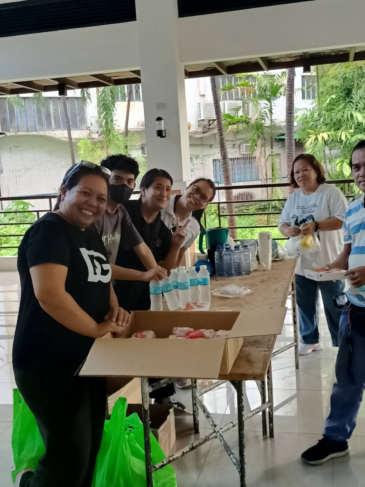 Strengthen the solidarity of CHWs to further serve the community ...