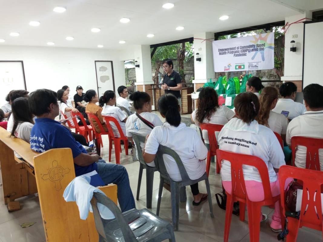 Strengthen the solidarity of CHWs to further serve the community ...